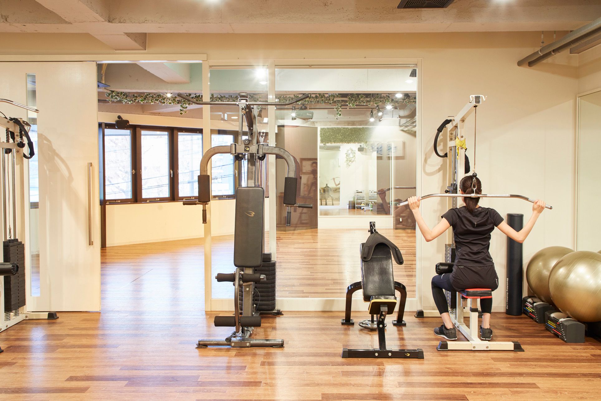 About 8FIT | 8Fit：星ヶ丘駅徒歩1分女性のためのパーソナルトレーニングジム